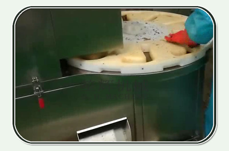 Duck neck cutting machine - Buy Duck neck cutter, Chicken Neck Cutter ...